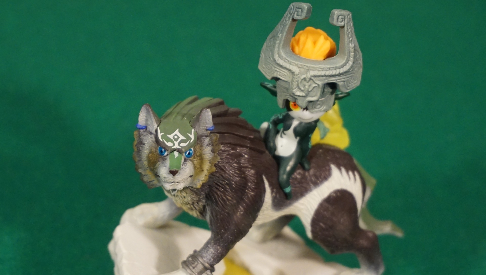 Unboxing The Legend of Zelda: Twilight Princess HD + Amiibo Wolf Link ...