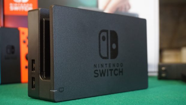 Nintendo Switch Unboxing + Hands-On ¿Qué viene dentro de la caja? - TEC